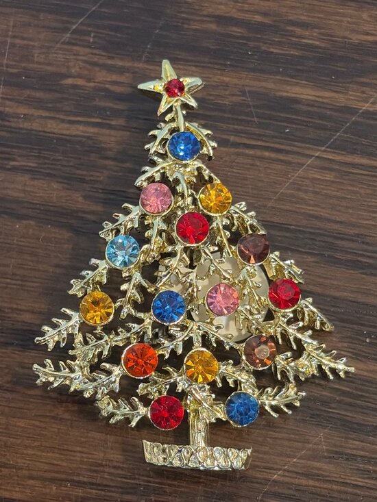 Albert Weiss | Jewelry | Vintage Weiss Gold Tone Christmas Tree Pin ...